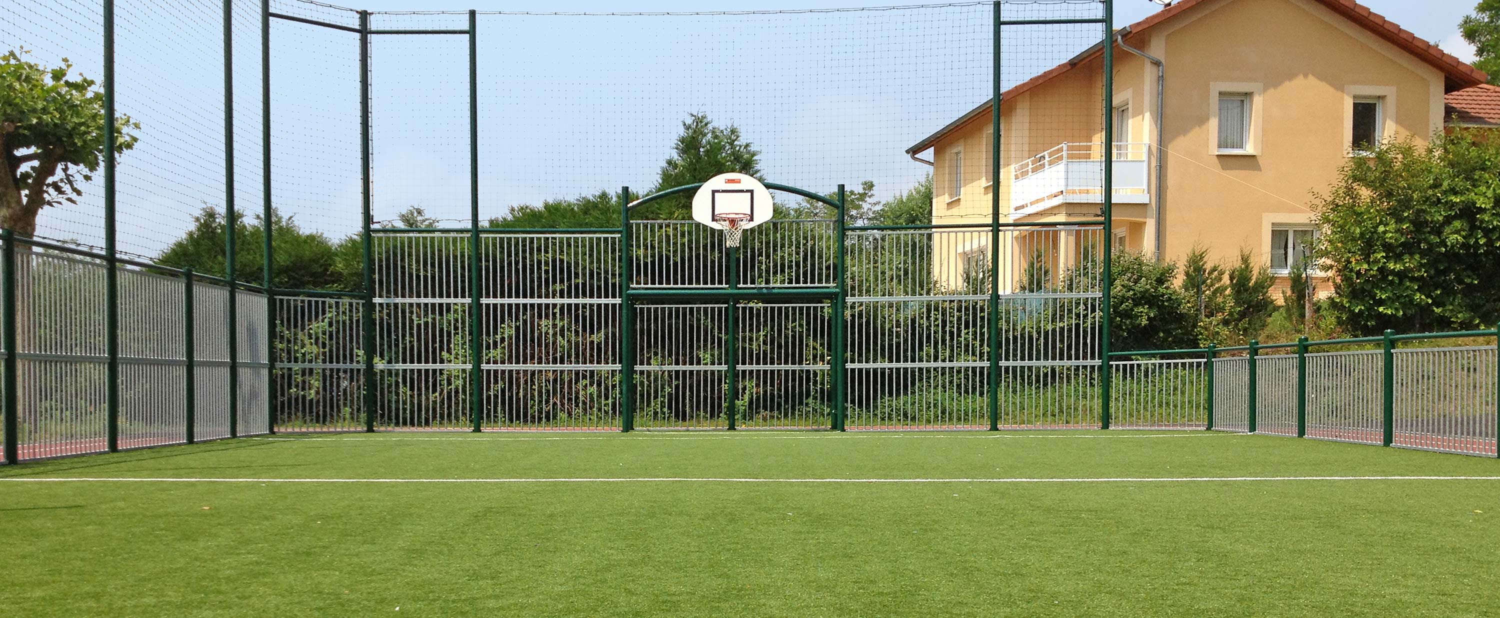 TERRAINS DE SPORTS – LES PAYSAGISTES FRANCAIS à Bourgoin-Jallieu, La ...